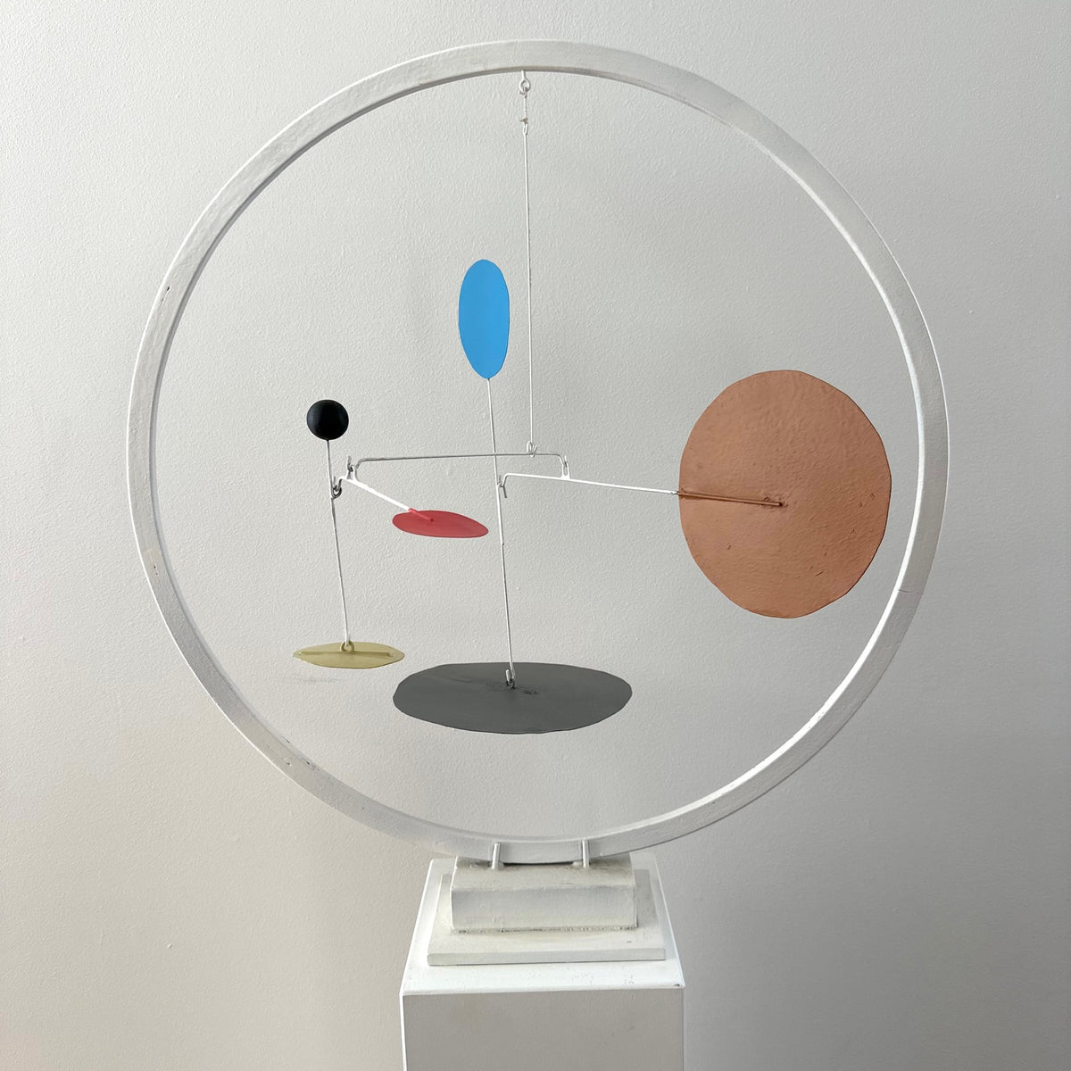 SAN MING MOBILE / CIRCLES IN A CIRCLE – RIKA STUDIOS