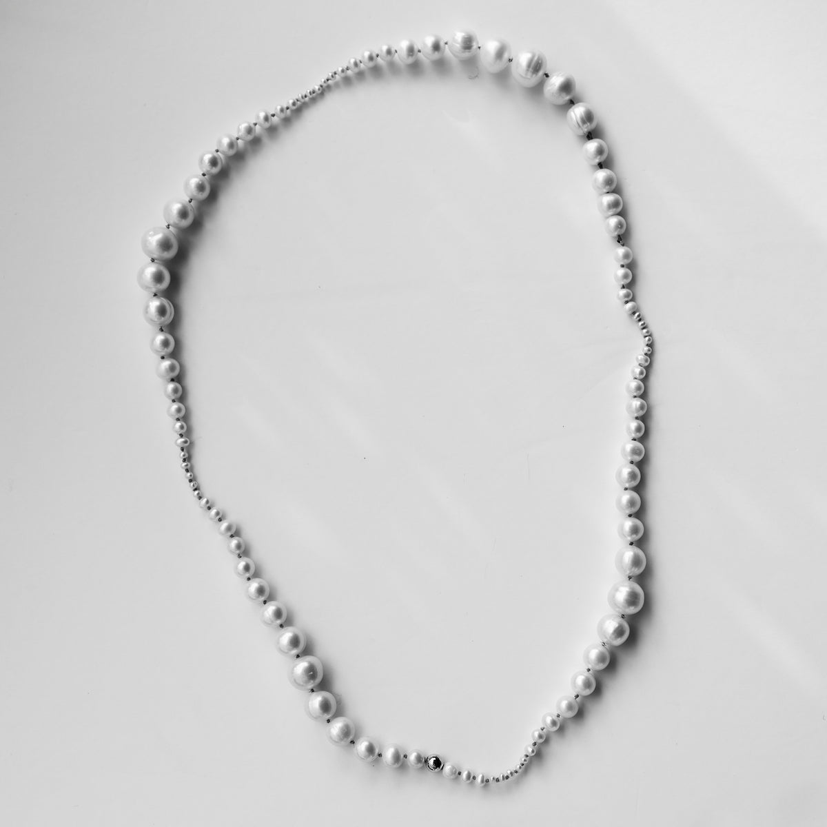 MARICHELLE / PEARL NECKLACE LONG, BLACK CORD – RIKA STUDIOS