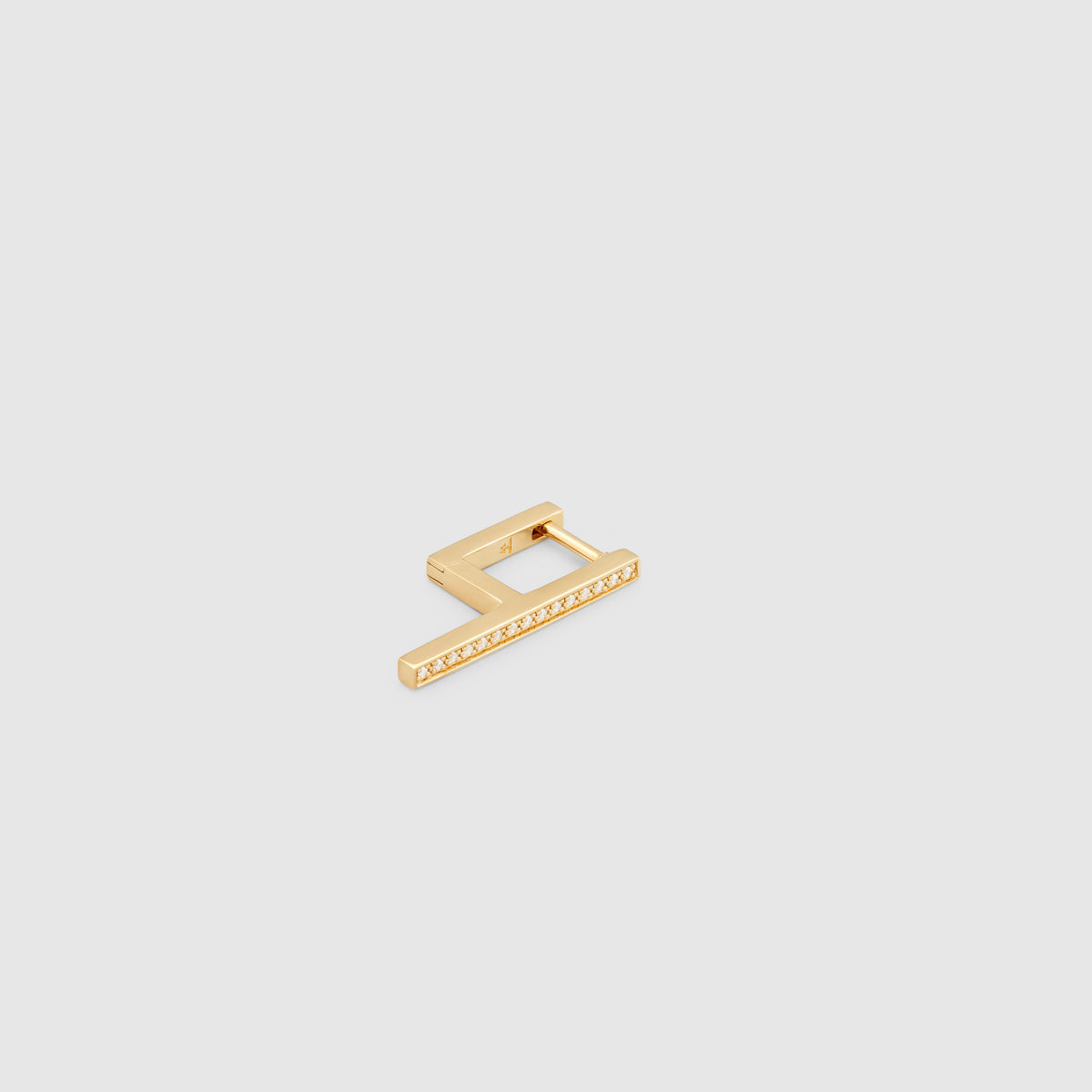 TOM WOOD / SLEEK EAR BAR, GOLD DIAMONDS – RIKA STUDIOS